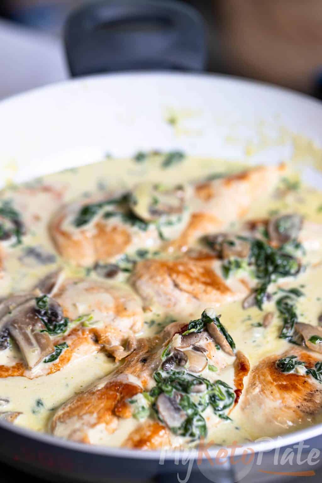 One-Pan Creamy Parmesan Garlic Mushroom Chicken - MyKetoPlate