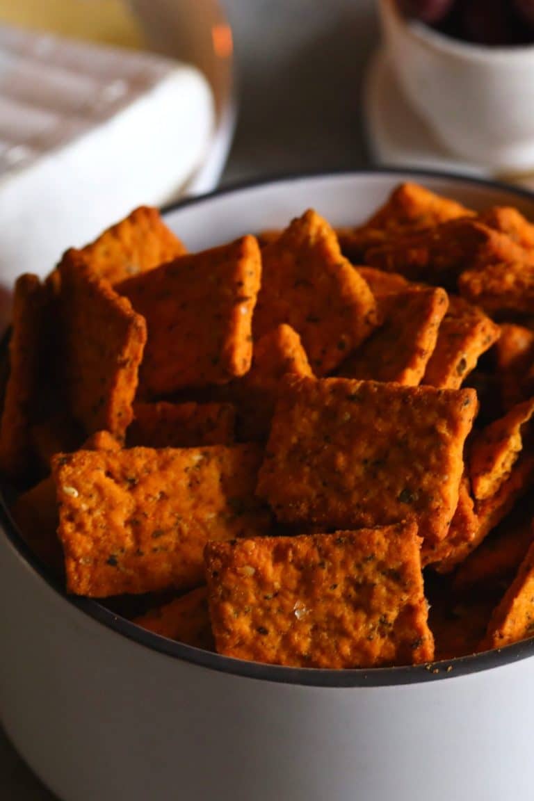 Keto Crackers - Best Low Carb Crackers - MyKetoPlate