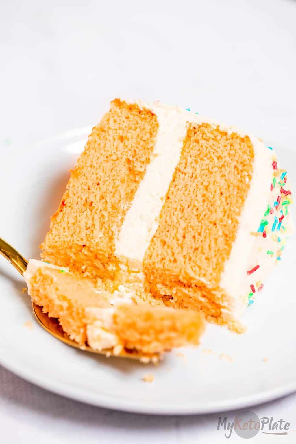 The Best Keto Vanilla Cake - MyKetoPlate