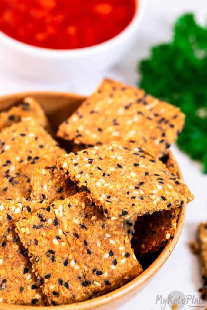 Homemade Flaxseed Crackers - MyKetoPlate
